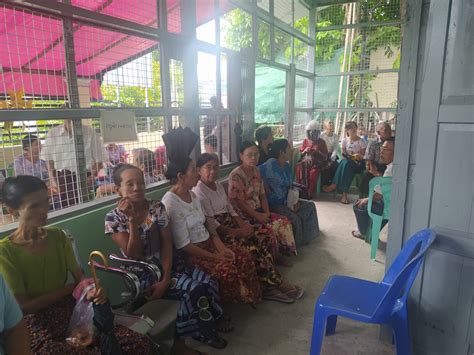 ပေါင်မြို့နယ်၌ အငြိမ်းစားဝန်ထမ်းများ၏ ပင်စင်လစာများ ပုံမှန်ထုတ်ပေးလျက်ရှိ Myanmarnationalpost