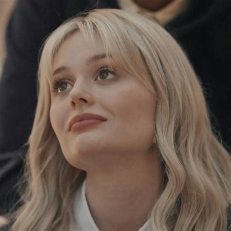 Pin By Clara Emilia On Cabelo Hair Cuts Gossip Girl Gossip Girl Reboot