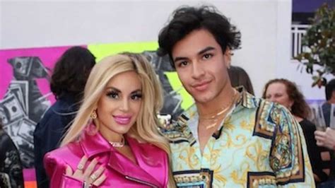 Heres The Ideal Age Gap In A Relationship According To Science