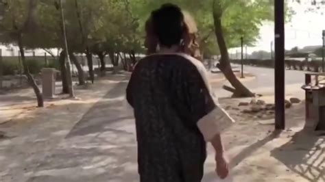 تقليد حلا الترك في ممنوع اللمس Youtube