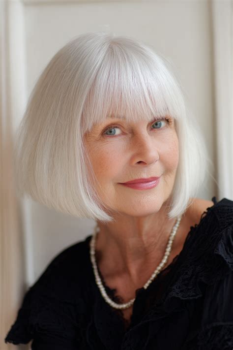 24 Stunning White Hairstyles For Women Over 50 Creativebooster