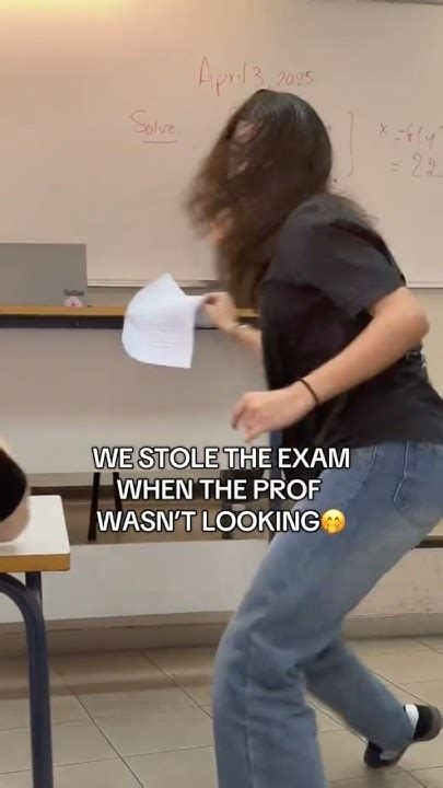 subscribe for more coding tips ⬆️ ai blackboxai developer coder programmer school youtube