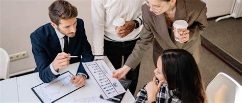 How To Implement The Subscription Revenue Model In Your Saas Business