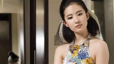 Top 10 Beautiful Chinese Actress