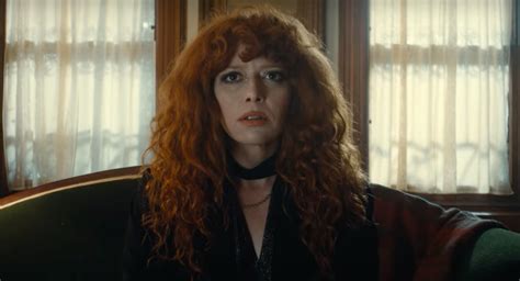 Russian Doll Netflix Season 2 Trailer Puts Natasha Lyonne On A Subway