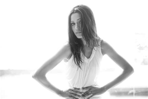 Frieda Pinto Latest Unseen And Hot Wallpapers