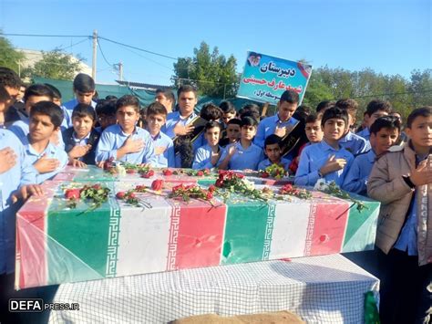 تصاویر حضور پیکر شهید گمنام در مدرسه علامه طباطبایی