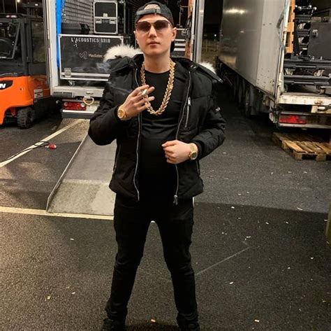 Einar Bio Height Career Single Nationality Net Worth Facts