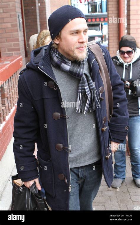 Hunnam Actor 60 Photos Moonagedaydreamfilm