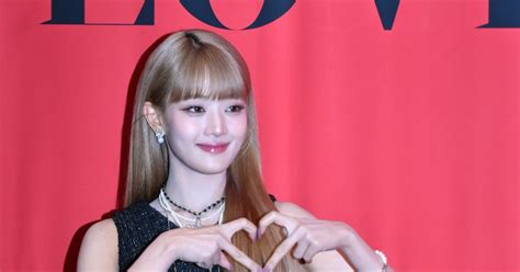 여자아이들 민니 첫 솔로 앨범 ‘her로 정식 출격 전곡 자작곡피처링 눈길