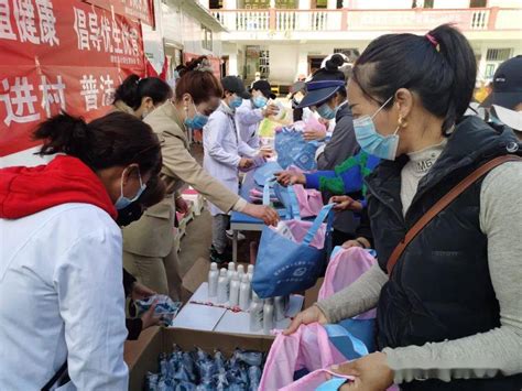 积极响应三孩生育政策 促进人口长期均衡发展宣传活动服务