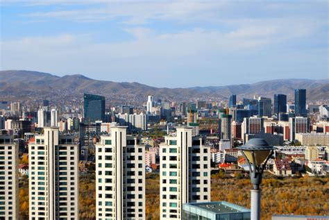 Үл хөдлөх хөрөнгийн зах зээл нь Үл хөдлөхийн Олонбаяр