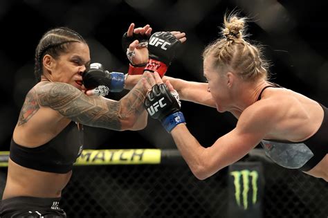 Ufc World Champion Amanda Nunes Wows Mma Fans By Posing Naked With Only