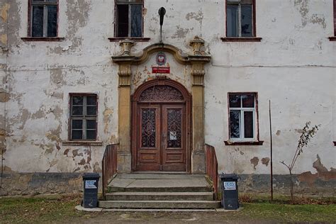 Milin - Polskie Zabytki - Katalog zamków, pałaców i dworów w Polsce