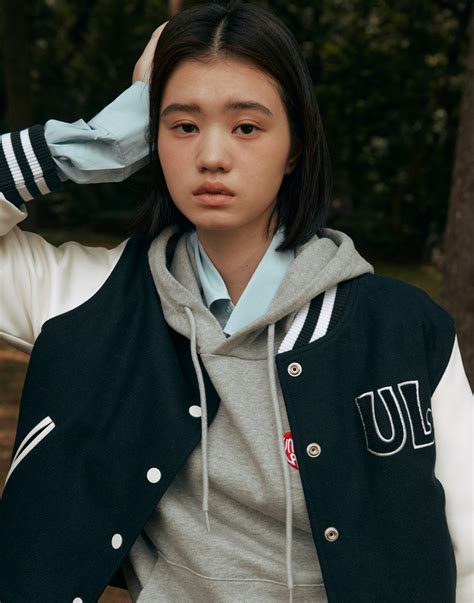 스타일크루 들어본 적 없는 스타일 Style Unheard Of를 슬로건으로 현시대 가장