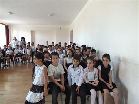 1 ივნისს ბავშვთა დაცვის საერთაშორისო დღე ~ ქ რუსთავის № 20 სკოლა