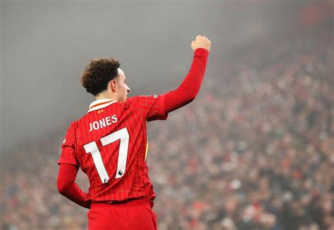 فيديو جونز يسجل هدف ليفربول الثاني أمام ليستر سيتي بطولات