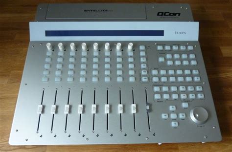 Test Icon Qcon Usb Daw Controller Amazona De