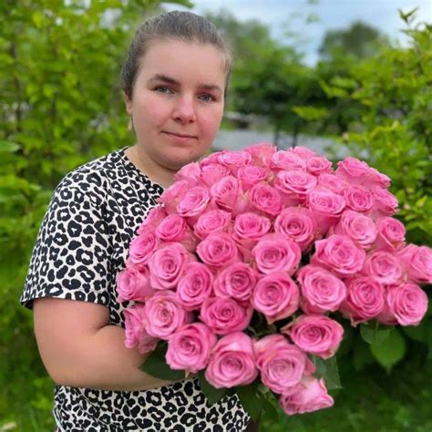 Найщиріші привітання линуть для дорогої тети ️ З днем народження наша рідненька ️ Прийміть наші