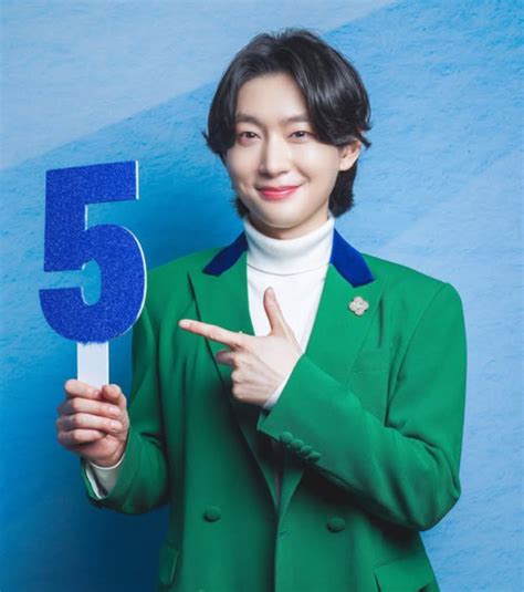 7년 공백을 딛고 ‘미스터트롯3 우승한 김용빈의 감동 스토리 웰니스라이프