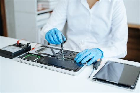 Electronics Technician Electronic Engineering Electronic Repair