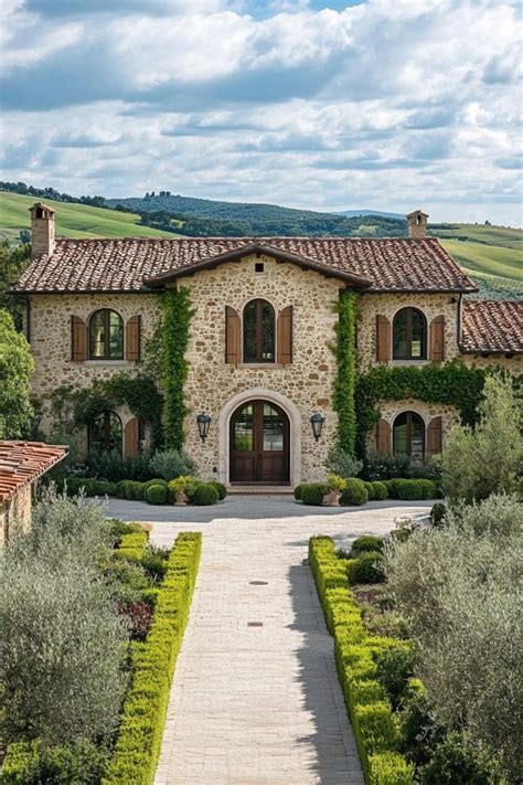 86 Classic Tuscan House Exteriors With A Modern Touch