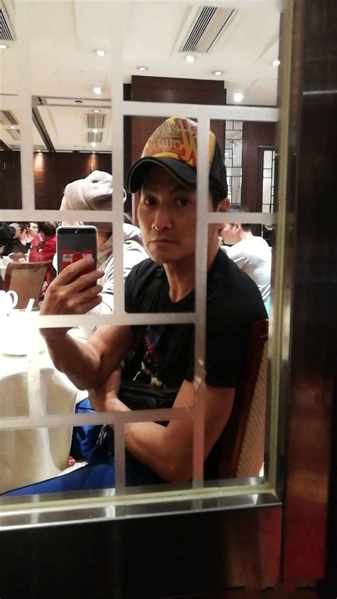 传身价破亿最帅展昭何家劲变商演小咖落魄近况曝光 哔哩哔哩