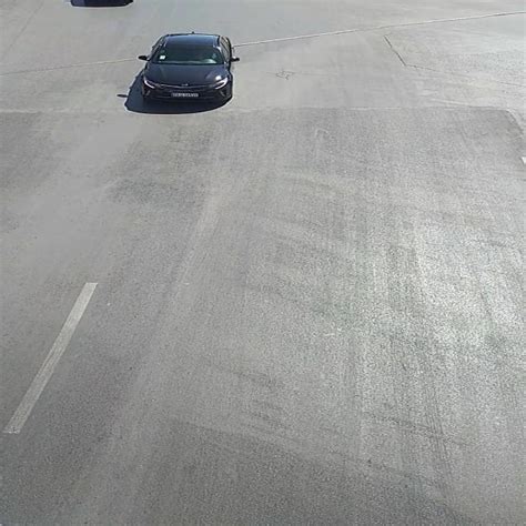 Vietnamese Vehicle Object Detection Model V3 2023 02 01 5 31pm By Car Classification