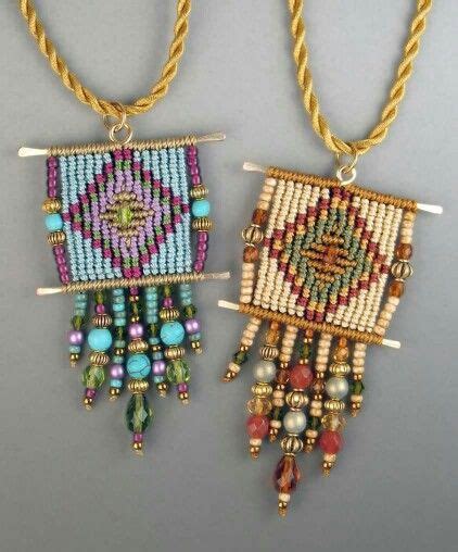 Pin di Audrey Li su Micromacrame Macrame Gioielleria fai da te Perline Gioielli in macramè