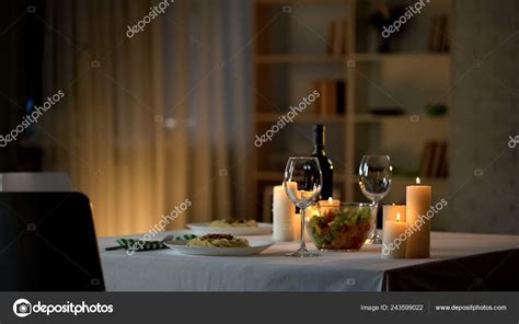 Romantic Dinner Table Setup