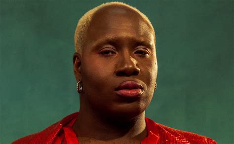 R Flex Debuts Their Queertopia In New EP FLEX WITH BENEFITS