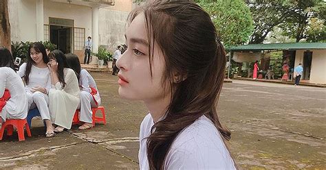 Lộ clip hot nữ sinh cấp trường cấp phú ngọc KUcasinoVn