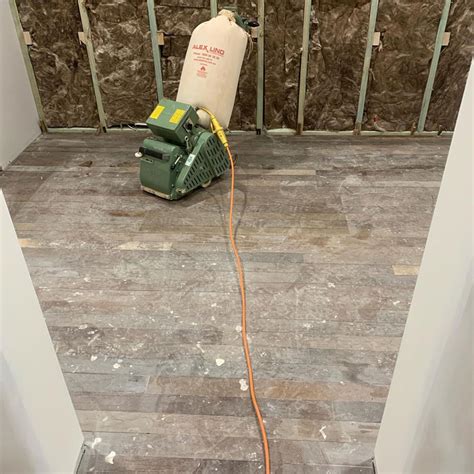 Timber Floor Sanding Oak Flats Floor Sanding And Polishing