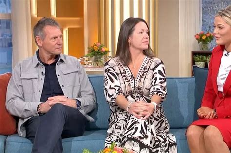 I Dont Think Ex Newcastle Star Stuart Pearce Reunited With Flight