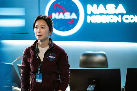 김희애 영화 더문 합류 소감거대한 우주영화 흥분됐다 디스패치 뉴스는 팩트다