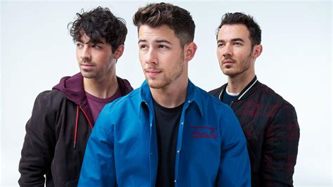 Jonas Brothers Wallpapers Top Free Jonas Brothers Backgrounds Wallpaperaccess