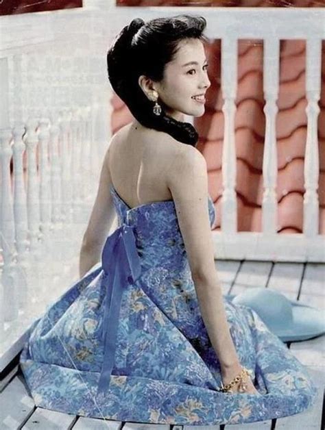 Pin Auf 日本美女