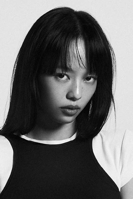 Wang Yu Ping Wiki Biography Age Gallery Spouse And More