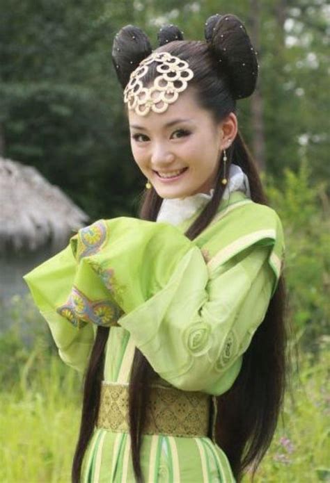 娃娃脸女星颜值大盘点：赵丽颖未上榜，第一名戏好人不红！