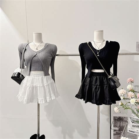 이프유마인 Y2k하이틴유니크 일체형 봄 세븐 섹시 글램 슬림 타이트 홀터넥 나시 레이어드 이너 무지 골지 긴팔 크롭 니트 볼레로 가디건 투피스 세트 4color