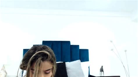 Curvy Brunette Naughty Sexual Energy Live Curvy Brunette Naughty Sexual Energy Live