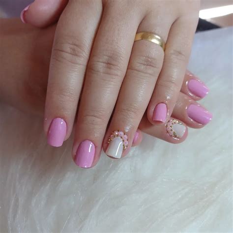 25 Unhas Decoradas Com Pedrarias Como Aplicar E Deixar Suas Unhas Ainda Mais Glamorosas