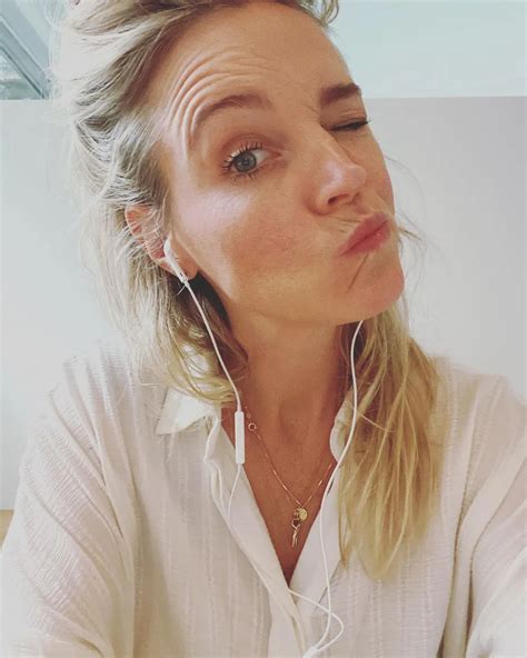 Loes Haverkort Haalt Met Foto Zonder Kleding Maximale Score Bij Het