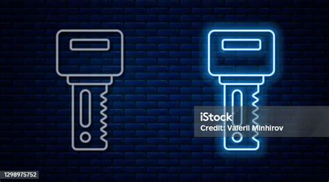 벽돌 벽 배경에 고립 된 원격 아이콘과 빛나는 네온 라인 자동차 키 자동차 키 및 경보 시스템 벡터 경주 시작을 알리는 사람에 대한 스톡 벡터 아트 및 기타 이미지 Istock