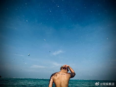 黄子韬最新照片来啦 就是说光是一个背影就狠狠爱住了 财经头条
