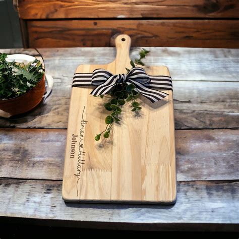 Personalized Engraved Cutting Board With First And Last Name Engraved