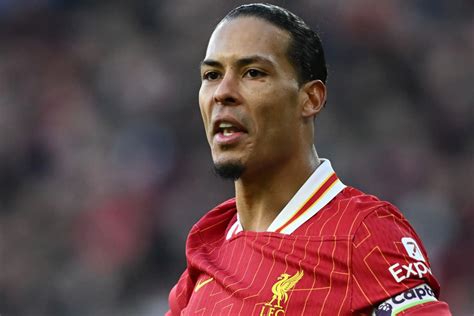 ကာရာဘောင်ဖလားဆုံးရှုံးပြီးနောက် ပရီးမီးယားလိဂ်အတွက် ရေကုန်ရေခမ်းတိုက်ပွဲဝင်ဖို့ တိုက်တွန်းလိုက