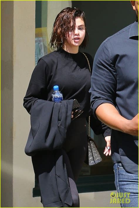 Selena Gomez Starts Her Thursday At Pilates Class Photo 1151076
