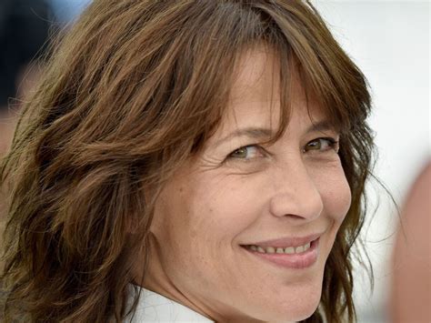 Photos Cheveux Mi Longs Quelle Coupe De Cheveux Adopter Pour Avoir L