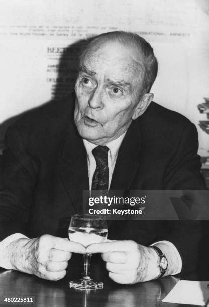 Seán Macbride Peace Prize Photos Et Images De Collection Getty Images